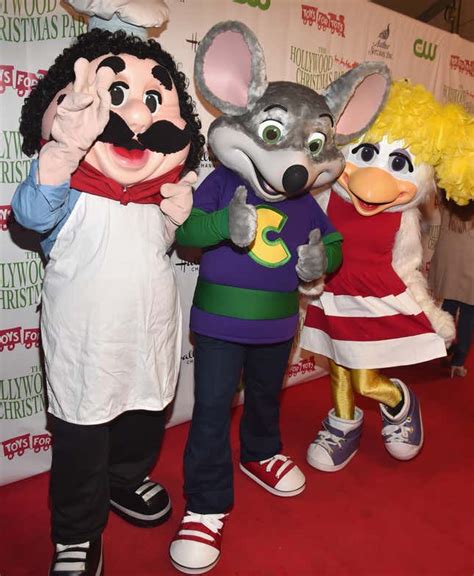 Chuck E Cheese Costume Chuck E Cheese Debuts All New Monster Menu