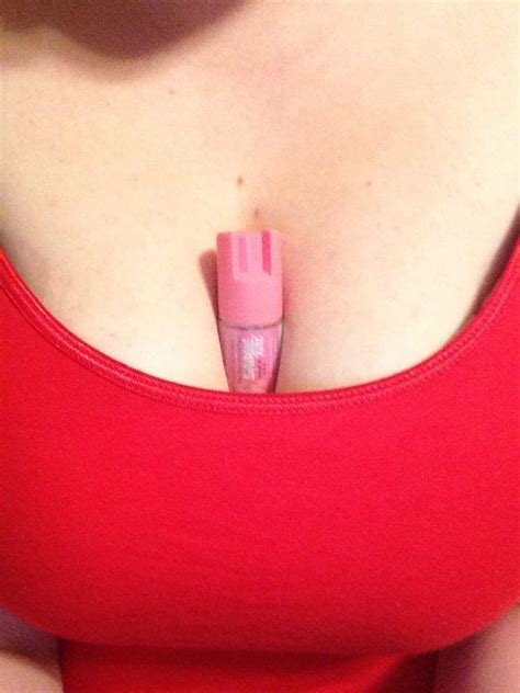 Big Tit Babe 521 Pic