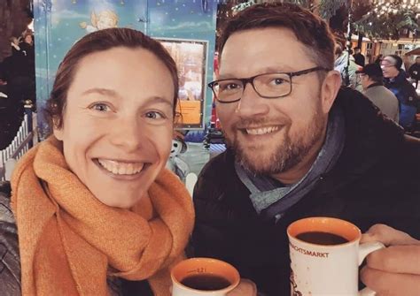 Duell Der Verlobten Vfl Trainer Zeitz Trifft Auf Bensheimer Spielerin