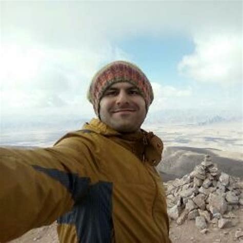 Stream Saami Rahimi Music Listen To Songs Albums Playlists For Free