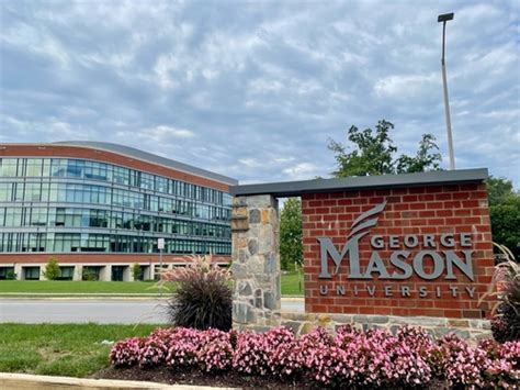 George Mason Universitys Law School Remains Aba Accredited After Financial Showing
