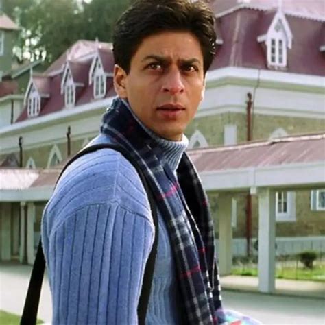 Shah Rukh Khans Iconic Movie Looks That Make Us Go Gaga Over Him