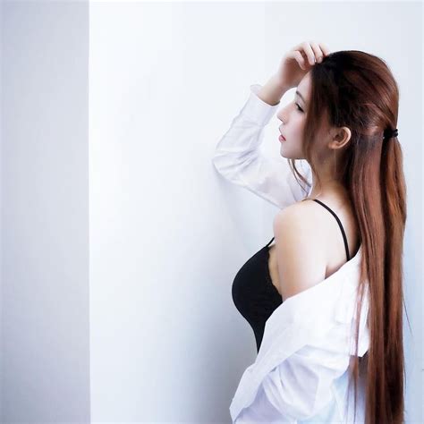 台湾正妹 养眼美女谭咏曦 激似人气女优三上悠亚性感美图 美图131