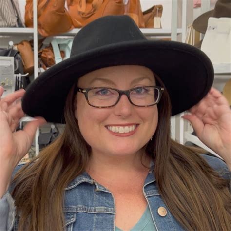 Megera Reviews Youtube