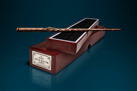 Arriva La Bacchetta Di Harry Potter Per Giochi Duelli E Domotica
