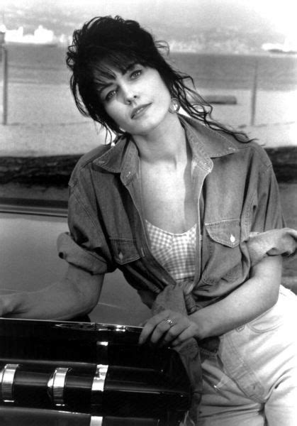 Patricia Conroy Songs Albums Reviews Bio And Allmusic