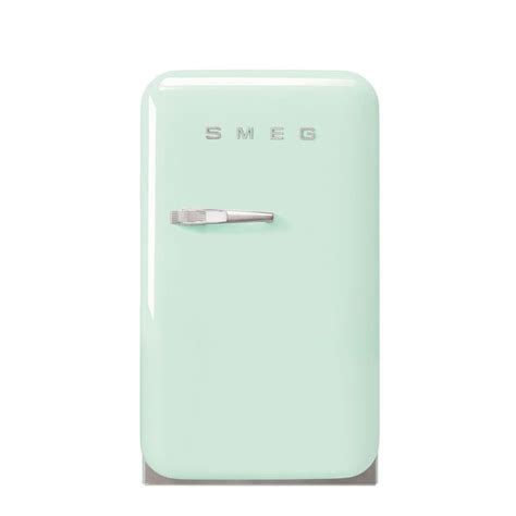 Magic Chef Retro 3 2 Cu Ft 2 Door Mini Fridge In Mint Green Hmcr320me