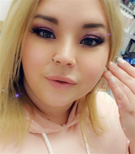 Amy Headrick Happy Valentines Day Yall 💝💝 Valentines Instasnapchat Reels Iddome Snap