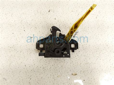 2021 Nissan Sentra Hood Latch Assy W Release Lever 65601 6la0a