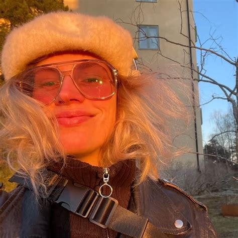 Mio Maria Lo Miomarialo • Threads Say More