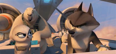 Moviefone Debuts First Trailer For Dreamworks The Penguins Of