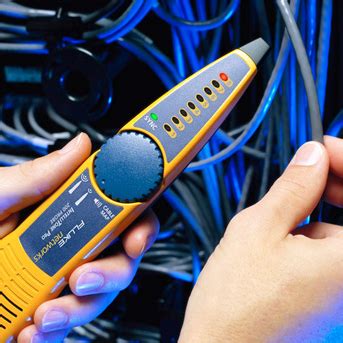 Fluke Networks Mt 8200 60 Kit Intellitone Pro 200 Lan Toner And Probe Kit