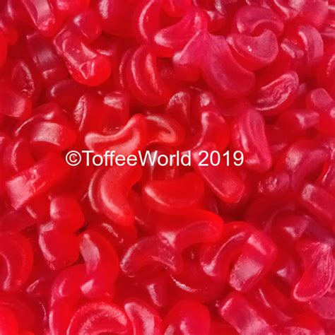 Squirrel Cherry Lips