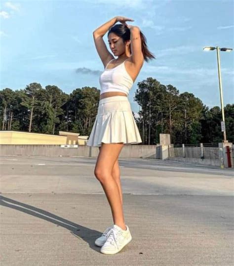 Shes Really Tight🥵 R Realasians