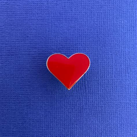 Red Heart Enamel Pin Badge 0025