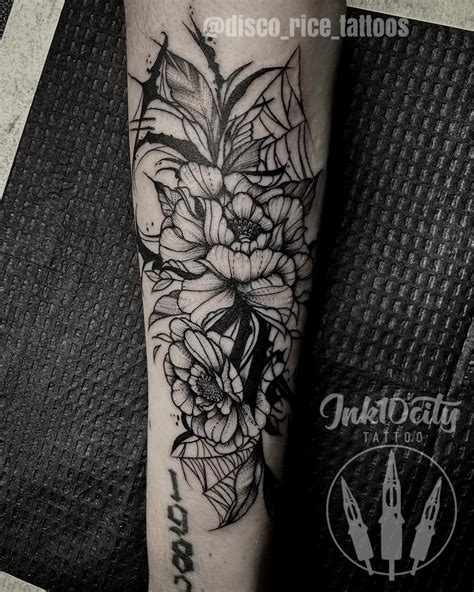Luna Ink10city Tattoos