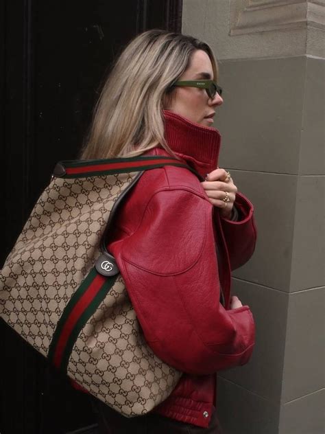 Gucci Bag Outfit Street Style Gucci Aesthetic Red Gucci Luxury Hobo