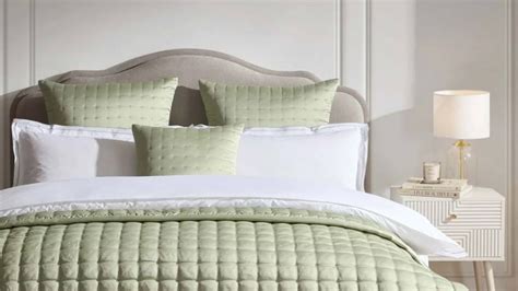 Beautiful Satin Throw That Makes My Bedroom Look Like A Hotel