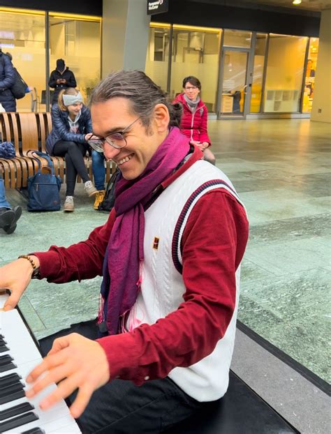 Luzern Music Piano Public Andreas Svarc