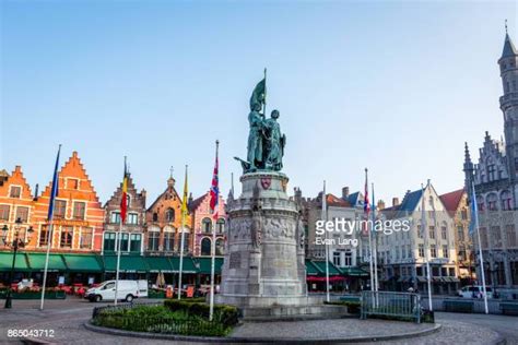 Bruges Grote Markt Photos And Premium High Res Pictures Getty Images