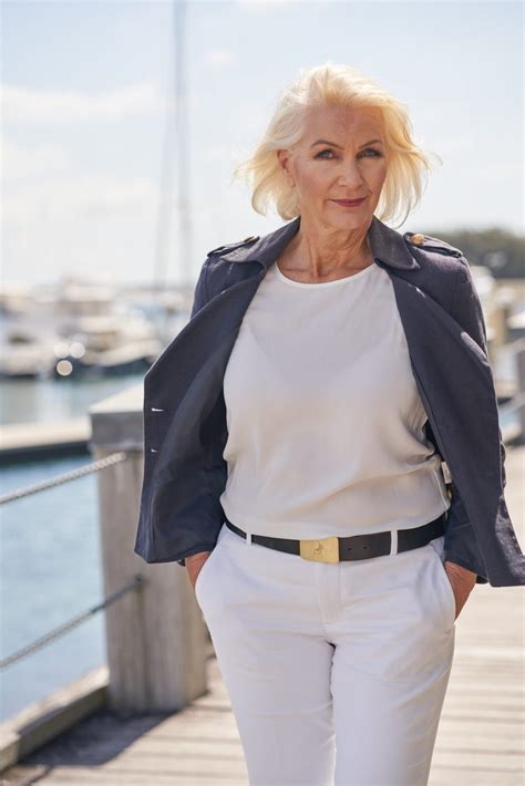 Karin H 8elite Models