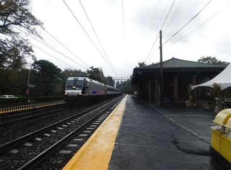 Man Struck And Killed By Nj Transit Train Is Idd