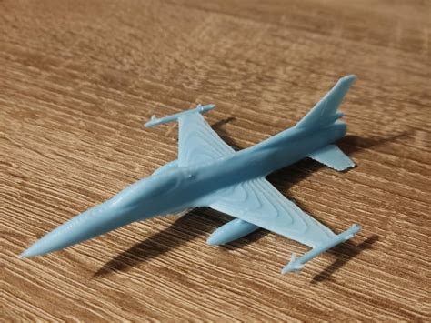 F 16模型 来自 Oki1 Makerworld