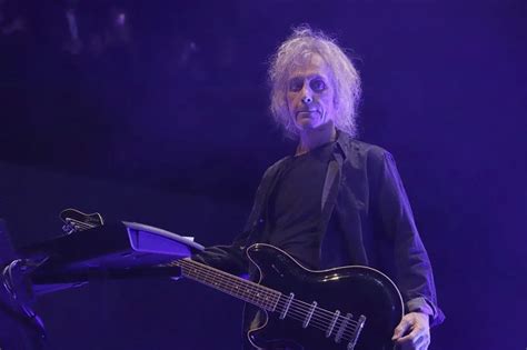 Fallece Perry Bamonte El Guitarrista De La Banda Británica The Cure