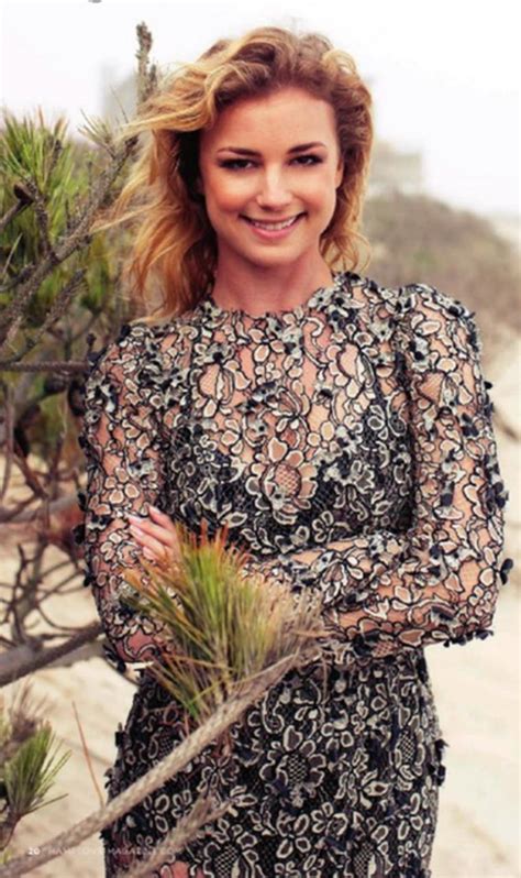 Emily Vancamp Pictures