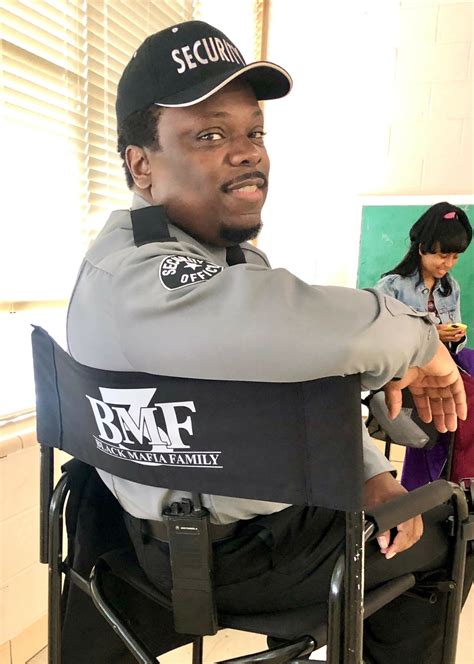 Meet Mv Oliphant Canvasrebel Magazine