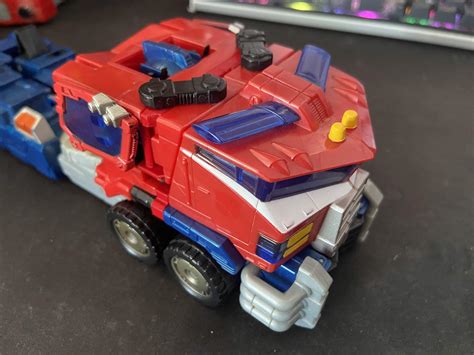 Free Stl File Transformers Cybertron Leader Class Optimus Prime Back