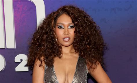 Parker Mckenna Posey Photo Shoot