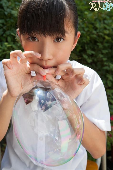 Rei Kuromiya Rasianschoolgirl