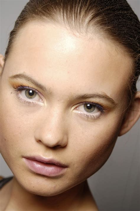 Hot Or Not Bee Autiful