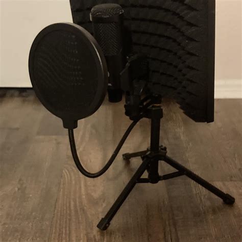 Microphone Shield Is A Bit Wobbly But Works Depop