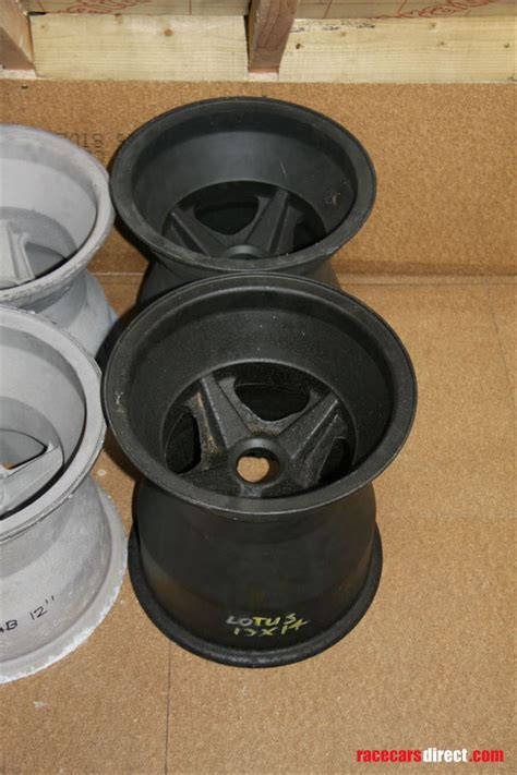 Lotus Four Spoke Cast Magnesium Wheels