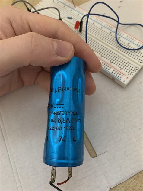 Is This Capacitor Polarized Raskelectronics