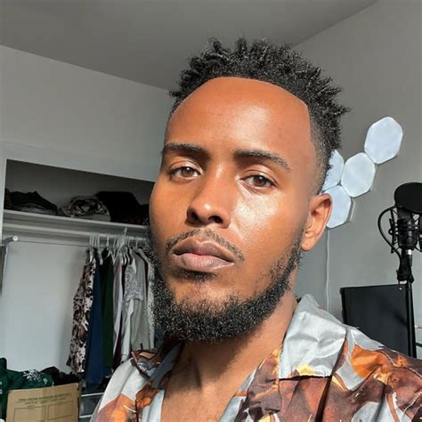 Daniel Ross Danielrossworldwide • Threads Say More