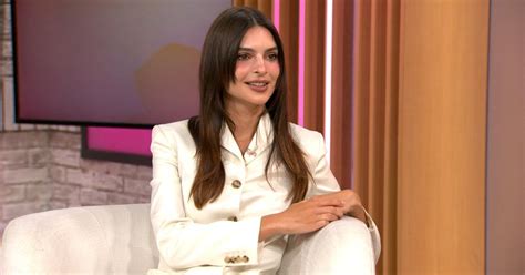 Emily Ratajkowski Rediscovers Her Love For Acting In Netflixs Too