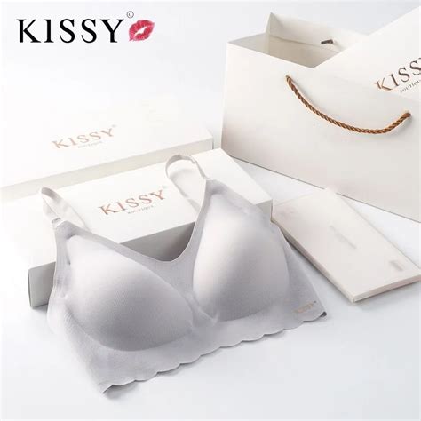 Kissy Underwear One Piece Sports Traceless Small Chest Gathering