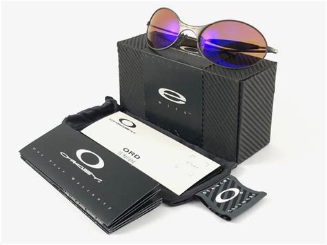 New Vintage Oakley E Wire Black Red Iridium Lens 2001 Sunglasses For