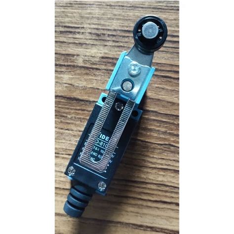 Elevator Limit Switch 4 Ports 440 Vac At ₹ 800piece In Ludhiana Id