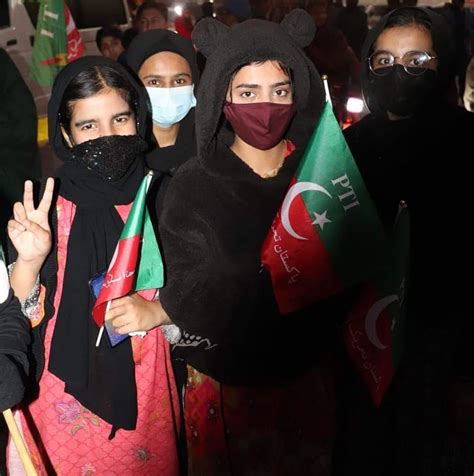 دل آویز نور