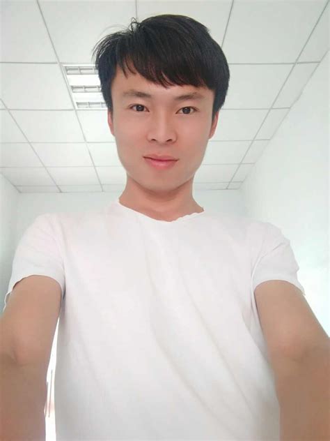 孔德森 On Linkedin 世态可以炎凉，做人必须善良。不管怎样我始终相信： 一张好嘴，不如一颗好心！ ――孔