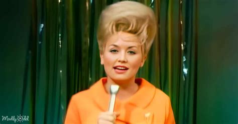 The Ultimate Dolly Parton Playlist Her Greatest Hits And Videos Madly Odd