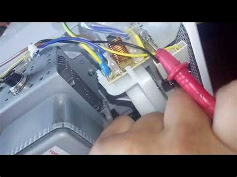 Ремонт СВЧ BINATONE FMO 2030W . - YouTube