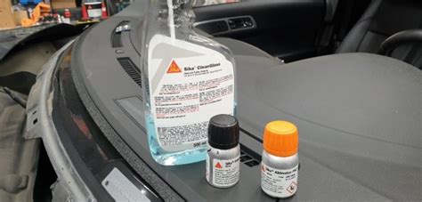 포드 익스플로러 전면유리교체 후기 운전중 돌빵 칩으로 차앞유리금이 발생한 Ford Explorer 앞유리교환 및 유리강화코팅