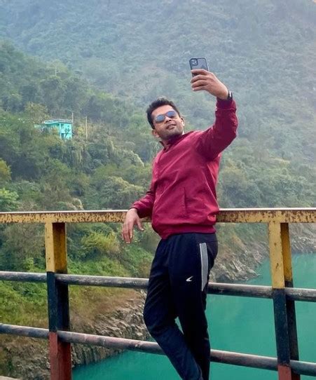 Arun Prasath Bigg Boss Tamil 8 Height Age Girlfriend Fiancée