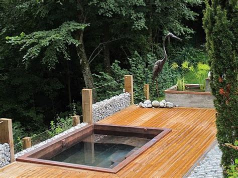 If It's Hip, It's Here (Archives): Soaking In Stainless Steel and ...