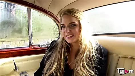 Blonde Slut Wants A Gang Bang After Playing With Her Red Sex Double